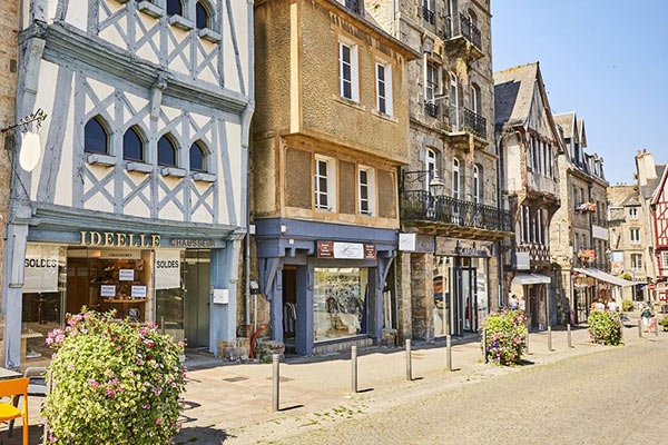 Camping Guingamp 4 étoiles | Camping avec piscine Guingamp | Côte Armor